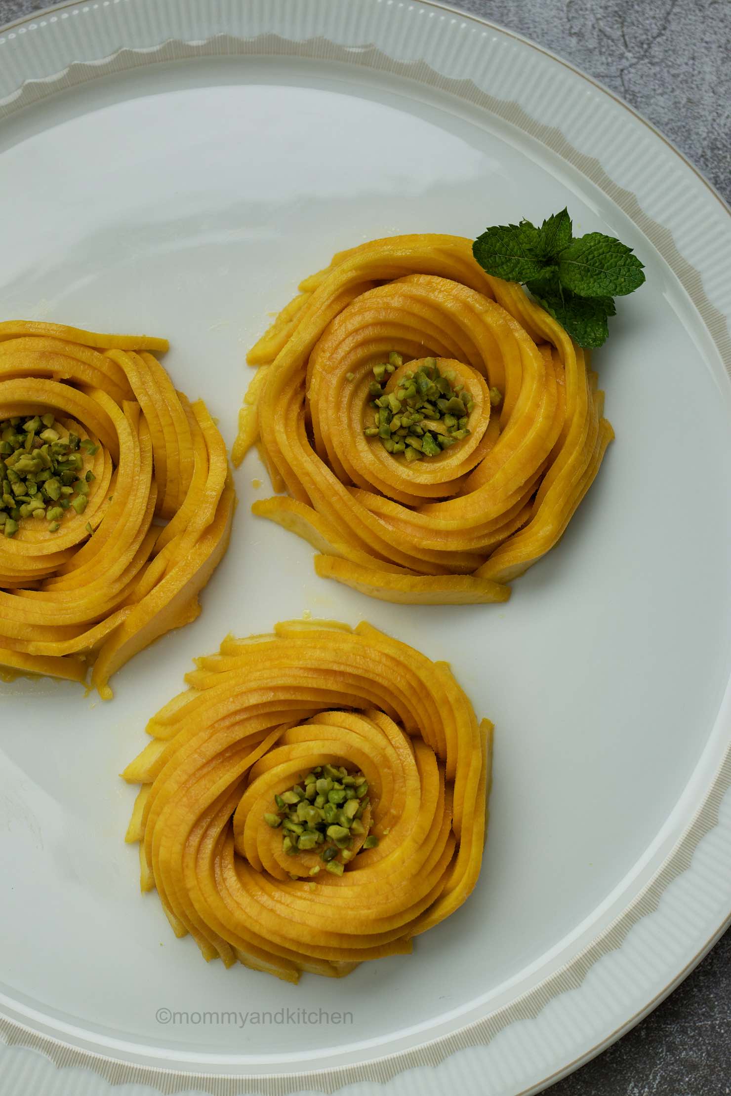 How to Make a Mango Rose (Easy Mango Flower Decoration) - Mommy and Kitchen